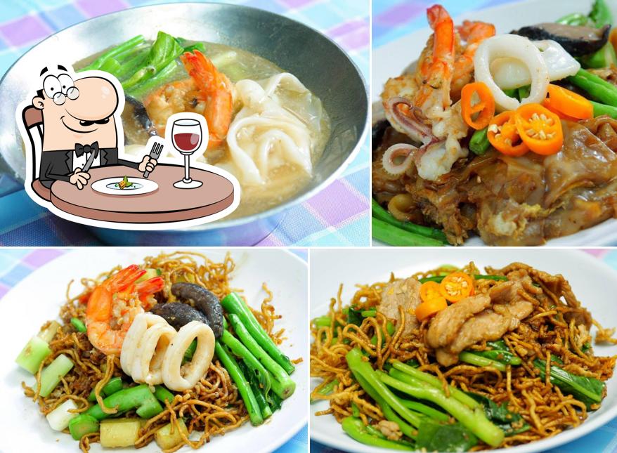 Rat Na Yot Phak Rama 8, Bangkok - Restaurant menu, prices and reviews