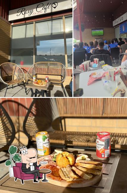 Roxy Cafe, Toronto - Restaurant menu, prices and reviews