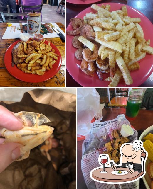 The Big E-Z Crawfish & Oyster Bar in Huntsville - Restaurant menu and ...