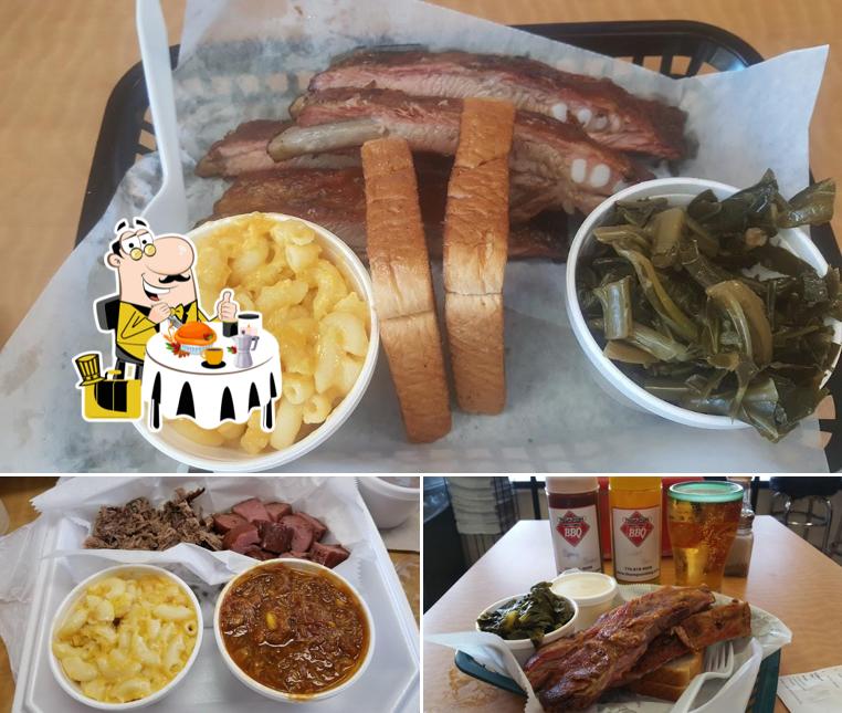 Thompson Brothers Barbeque in Smyrna - Restaurant menu and reviews
