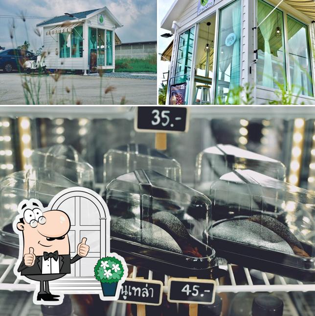 Kokiko เค้กมะพร้าว, Bang Kadi - Restaurant reviews