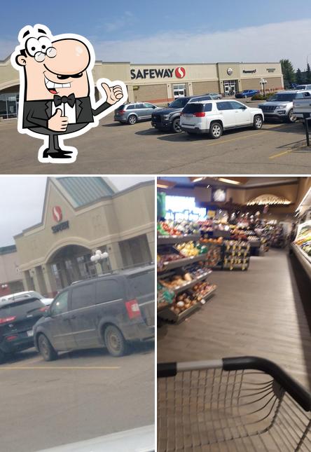 Safeway Cornerstone in Camrose - Restaurant reviews