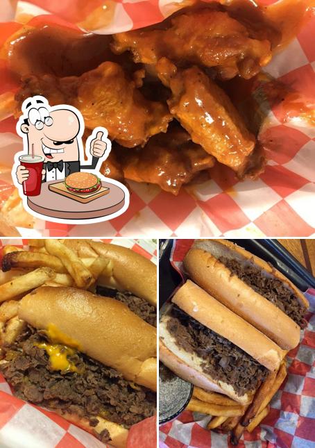 Hunt’s Wing Hut in Ridley Park - Restaurant menu and reviews