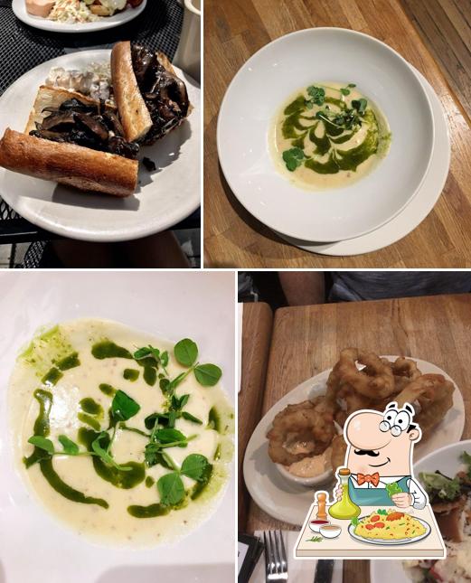 Parish Cafe & Bar, Boston, Arlington - Restaurant menu, prices and reviews