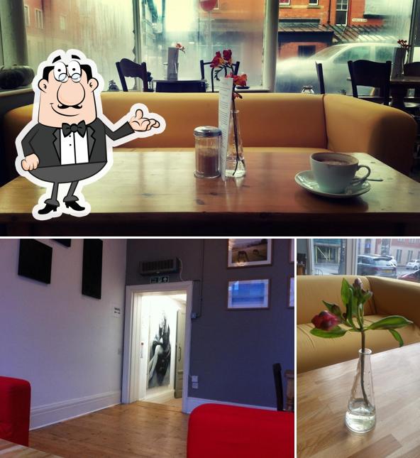The Glass Lounge, Colwyn Bay - Restaurant menu, prices and reviews