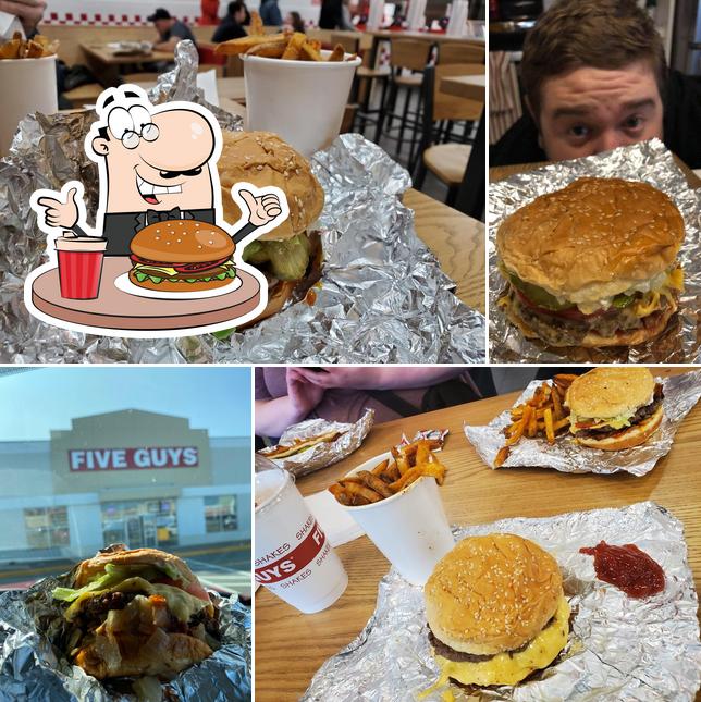 Five Guys, 212 Chain Lake Dr in Halifax - Restaurant menu and reviews