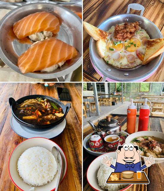 Restaurante โรงเตี๊ยม ติ่มซำหัวหิน Rong Tiam Dimsum, Hua Hin ...