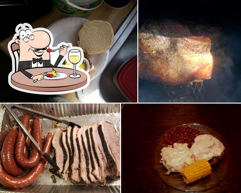 The Redneck BBQ co. in Baytown