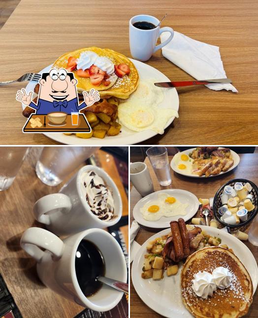 Stacked Pancake & Breakfast House Herongate in Ottawa - Restaurant menu ...