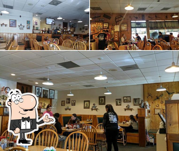 Zeke's Eatin' Place, Ontario - Restaurant menu, prices and reviews