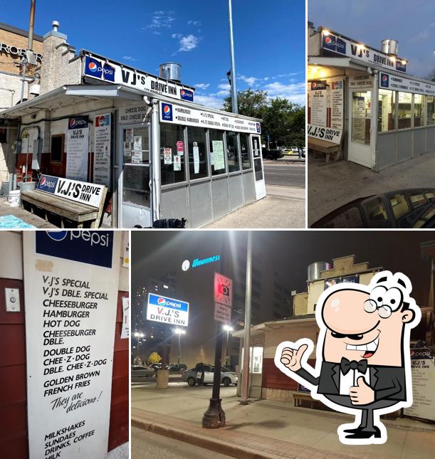 VJ's Drive Inn in Winnipeg - Restaurant menu and reviews