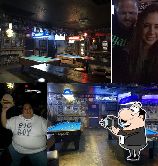 The Blue Door Bar in Fullerton - Restaurant reviews
