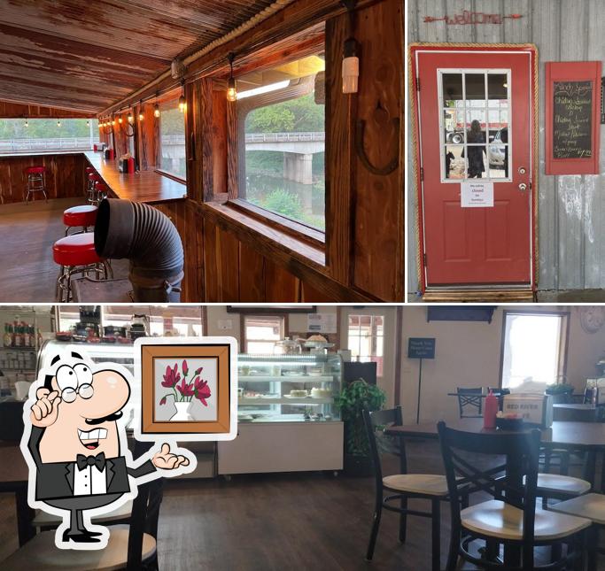 Red River Cafe, Leslie - Restaurant menu, prices and reviews