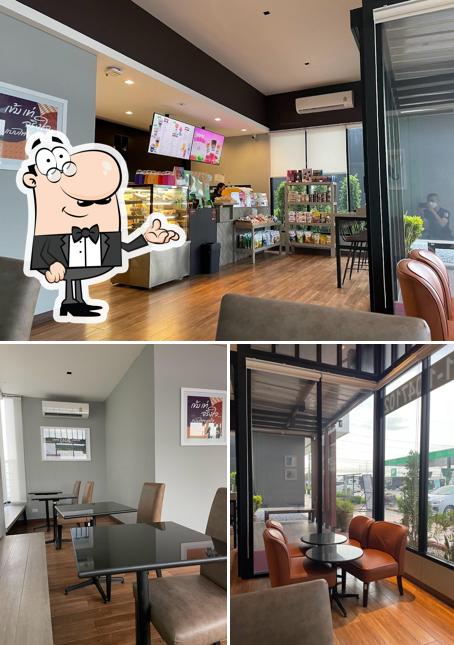 Punthai Coffee by PT, Sananp Thuep - Restaurant reviews