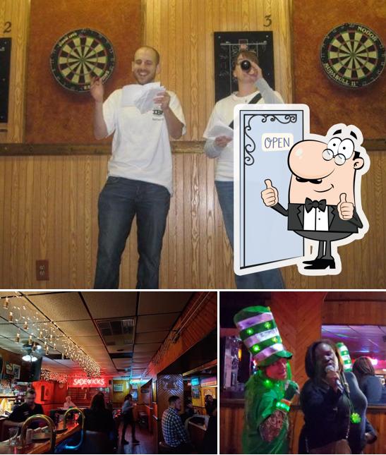 Sidekick's Entertainment Lounge & Restaurant in Chicago - Restaurant ...