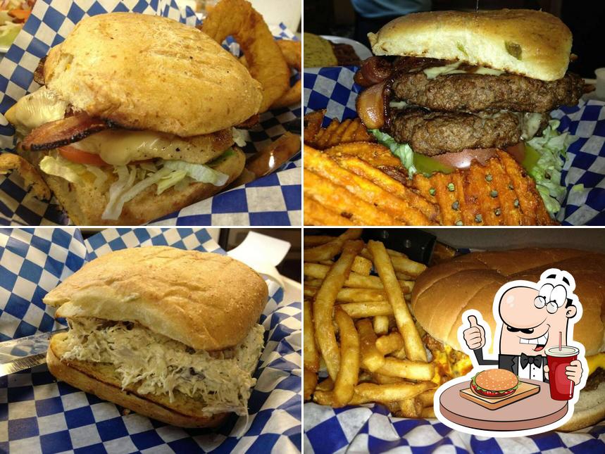 Blue Rooster in Flora - Restaurant menu and reviews