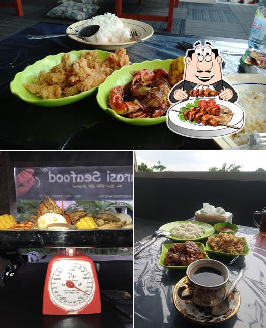 Garasi Seafood Ambarawa, Ambarawa - Restaurant menu and reviews