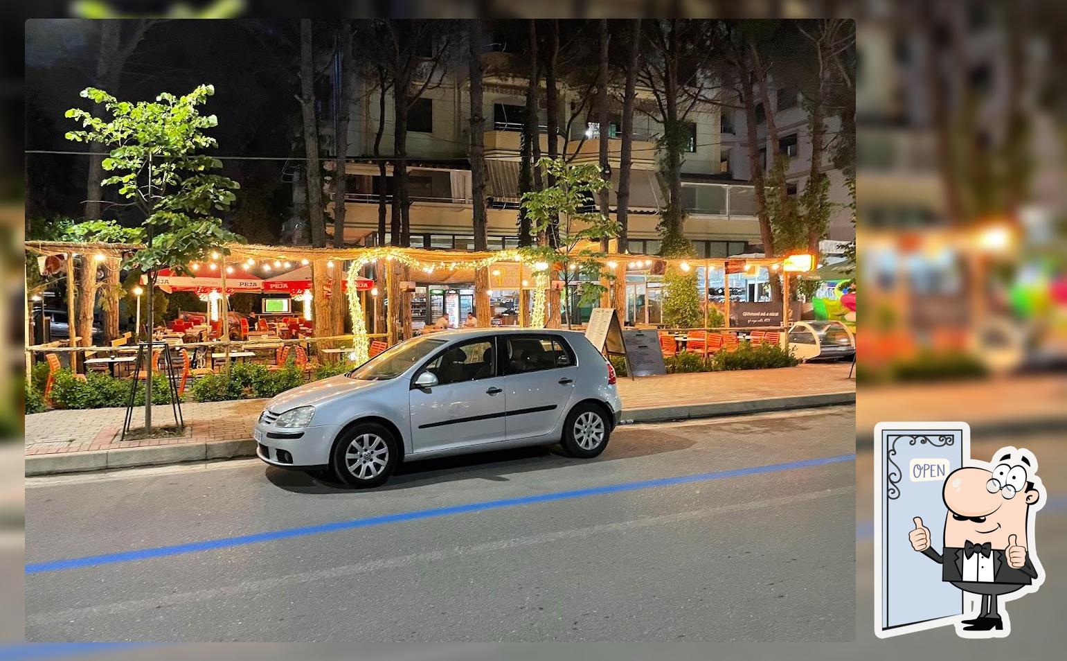 Lali’s Grill & Pizza restaurant, Golem - Critiques de restaurant
