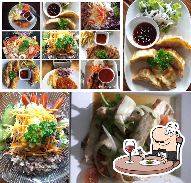 ครัวเจ๊น้อย สเต็ก อาหารไทย & จิ้มจุ่ม restaurant, Ban Chang ...