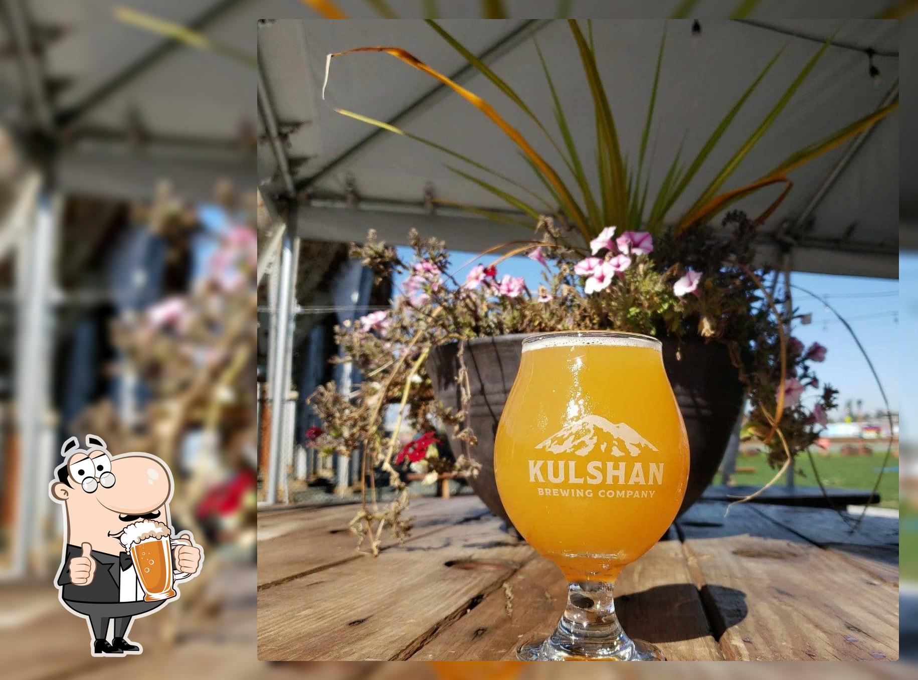 Kulshan Trackside Beer Garden in Bellingham - Restaurant reviews