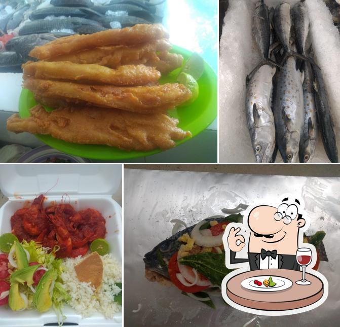 Restaurante Pescados Y Mariscos Marlin, Villa Vicente Guerrero ...