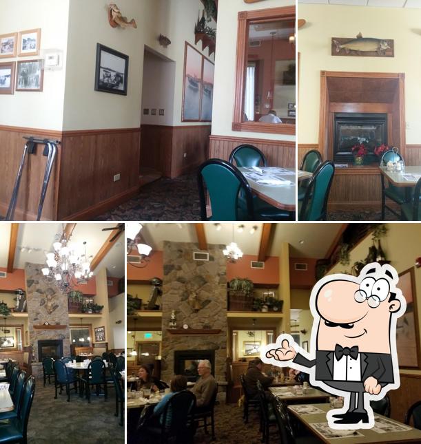 Top 4 restaurants with roasted chicken in Cedar Lake, march 2025 ...