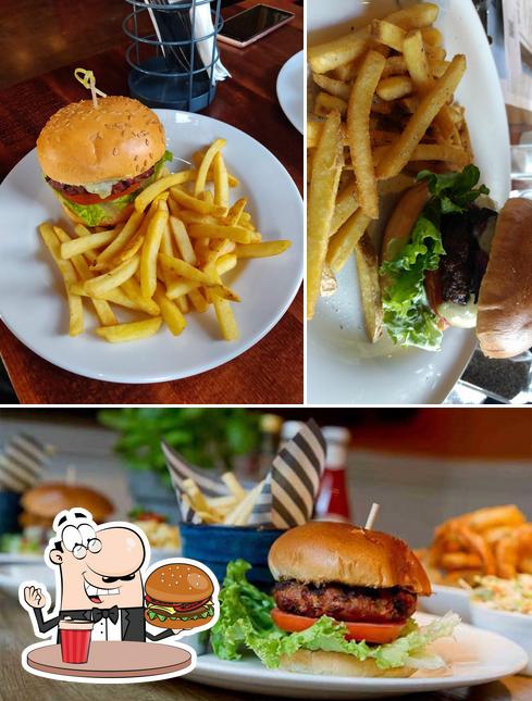 The Castle, 225 Portobello Road London Greater in London - Restaurant ...