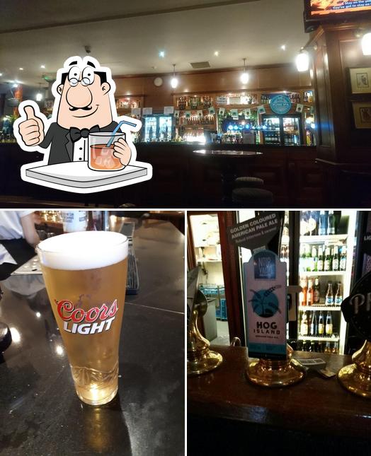 J.J. Moon's - JD Wetherspoon, 12 Victoria Rd in Ruislip - Restaurant ...