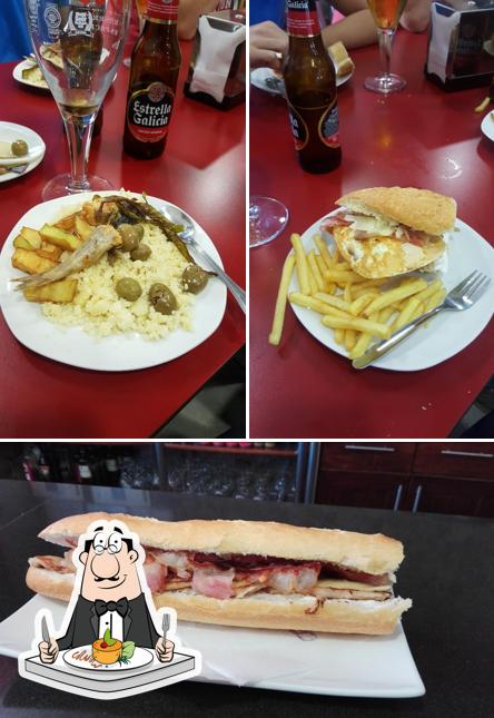 Cafe Bar Mogambo, Benahadux - Menú del restaurante, precios y reseñas