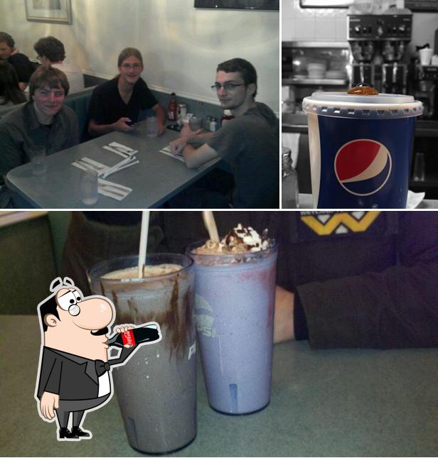 Mark's Texas Hots, Rochester - Restaurant menu, prices and reviews
