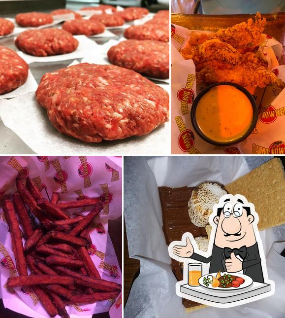 Camp Nowhere, North Providence - Restaurant menu, prices and reviews