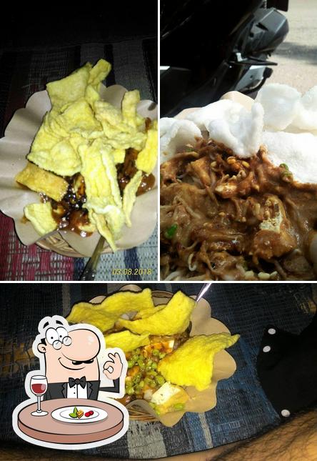 Tipat Tahu Bang Jay restaurant, Denpasar - Restaurant reviews