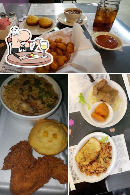 Les Sisters' Southern Kitchen & BBQ, 21818 Devonshire St in Los Angeles ...