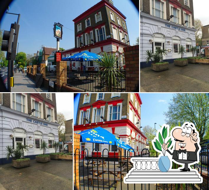 Castle Bar, London - Restaurant menu, prices and reviews