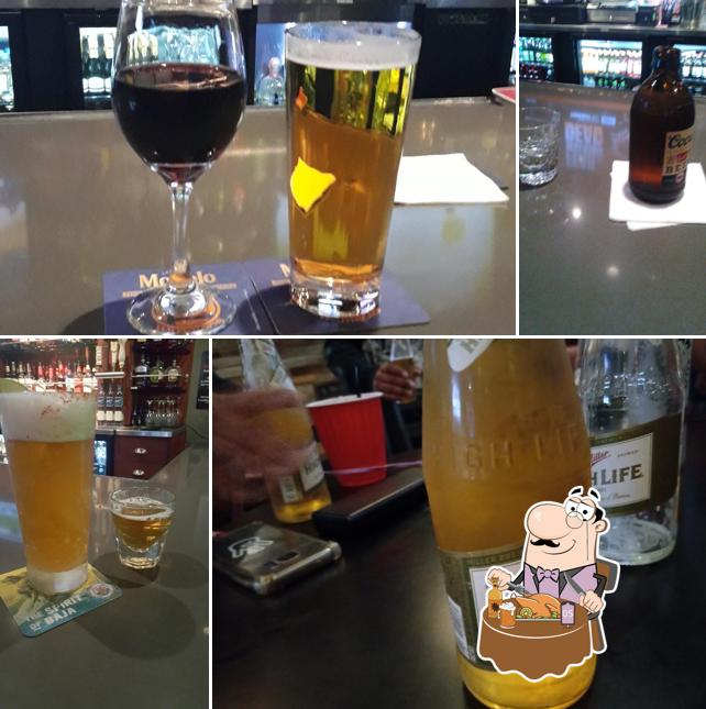The Office Bar & Lounge, San Jose - Restaurant menu, prices and reviews