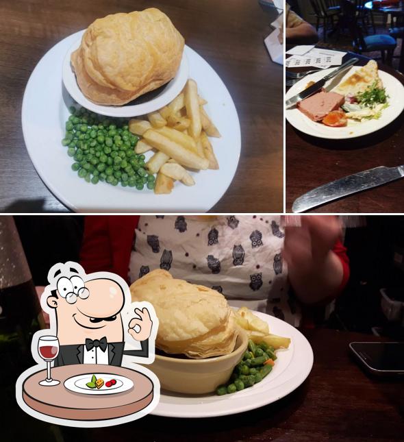 The Shippons Pub & Kitchen, 8A Thingwall Rd in Birkenhead - Restaurant ...