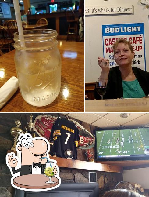 Casey's Cafe in Ellington - Restaurant menu and reviews
