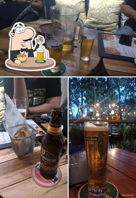 Hyper Inc cafe, Sumur Batu - Restaurant reviews