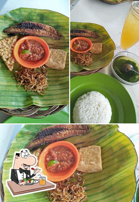 Warung Nasi Kelor Andini restaurant, Mataram - Restaurant reviews