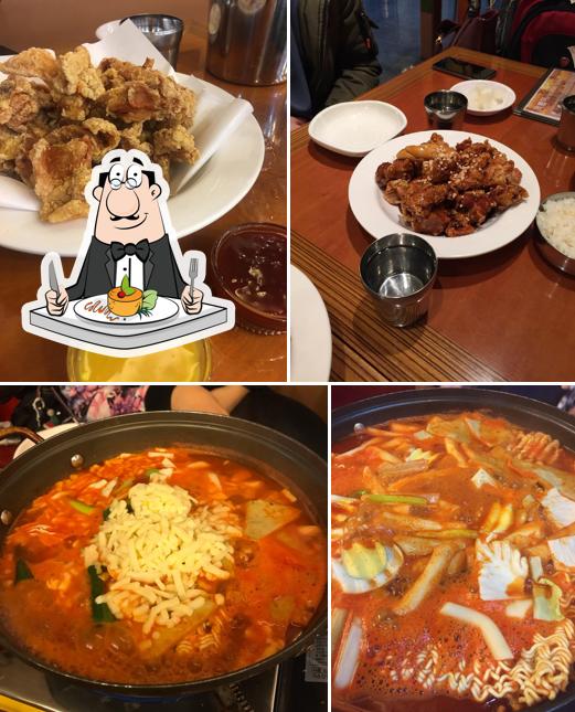 Yang Pang Chicken restaurant, Seoul, 23 Ewhayeodae 3-gil - Restaurant ...