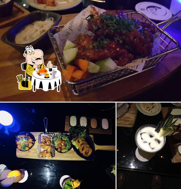 Blue Bar, Dubai - Restaurant menu, prices and reviews