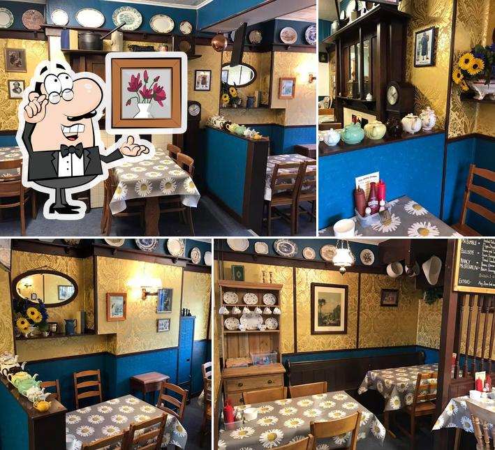 The Artful Dodger cafe, Burnham-on-Sea - Restaurant menu, prices and ...