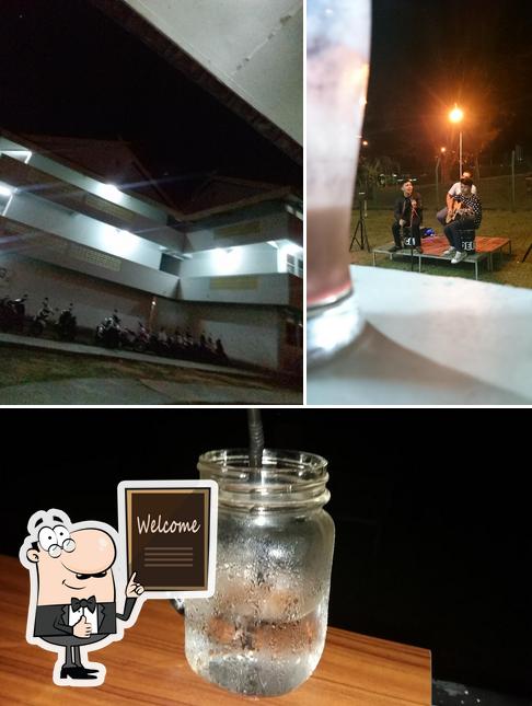 Deeva Cafe, Batam, Jl. Bungur No.295 - Restaurant reviews