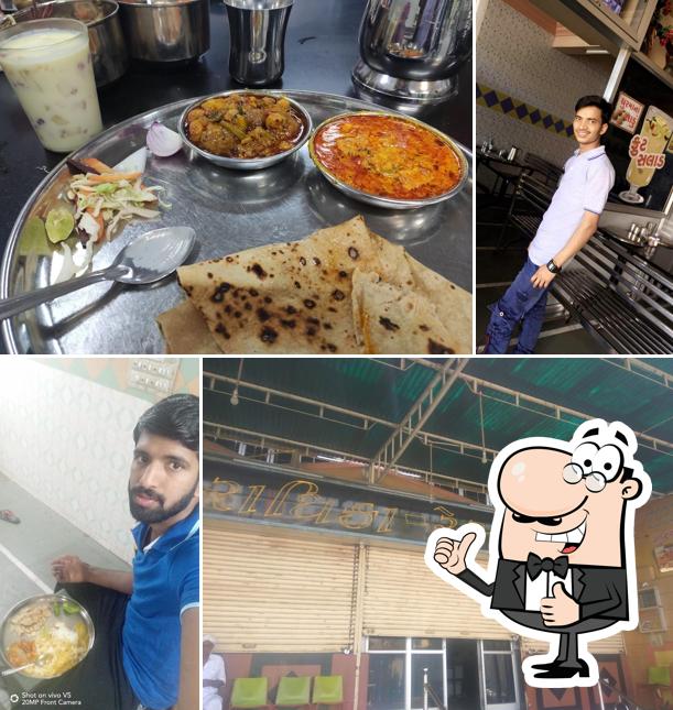 Sahajanand Restaurant, Rajkot, 150 Feet Ring Rd - Restaurant reviews