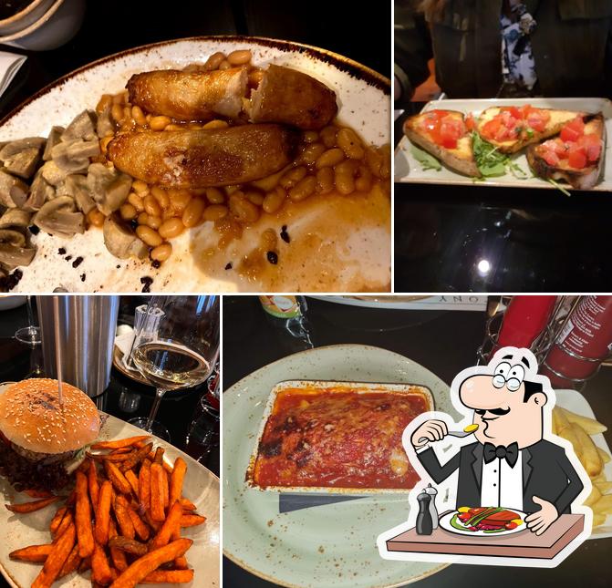 Tony Macaroni in Irvine - Restaurant menu and reviews