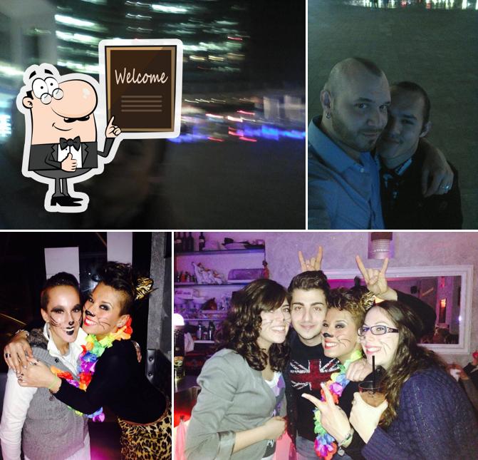Boombastic Caffetteria, Milan, Via Carlo de Cristoforis - Restaurant ...