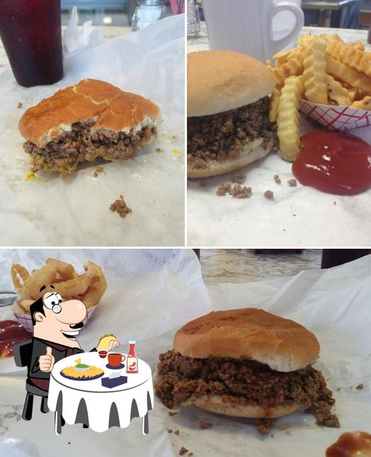 Maid-Rite, Christopher - Restaurant menu, prices and reviews