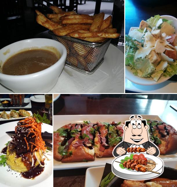 Runaways Lounge in Kelowna - Restaurant menu and reviews
