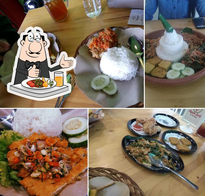 Ayam Jerit by Titi Kamal restaurant, Batam - Restaurant reviews