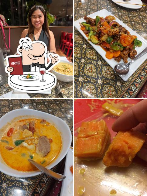 Joop Thai Restaurant in Centennial Park - Thai restaurant menu and reviews